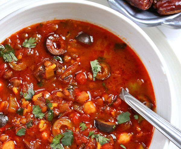 Ultimate Harira — Moroccan Chickpea & Lentil Soup | Lindsay